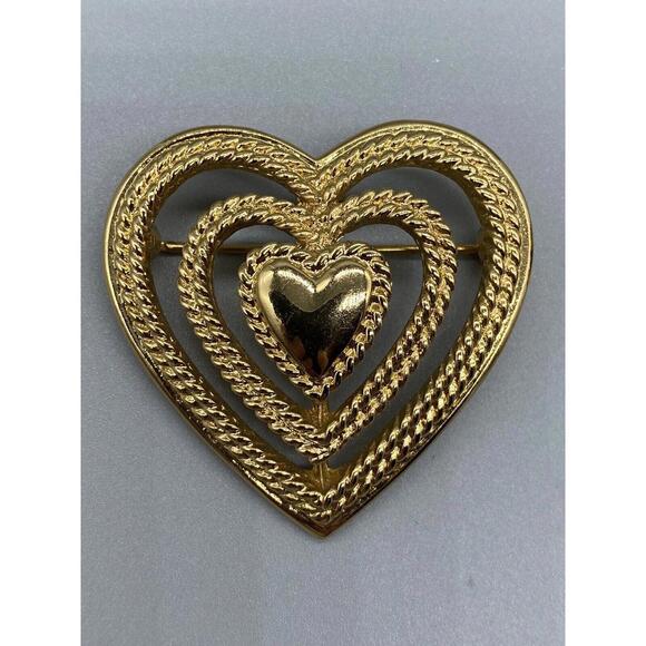 Monet | Jewelry | Vintage Monet Triple Gold Tone Rope Heart Pin Brooch ...